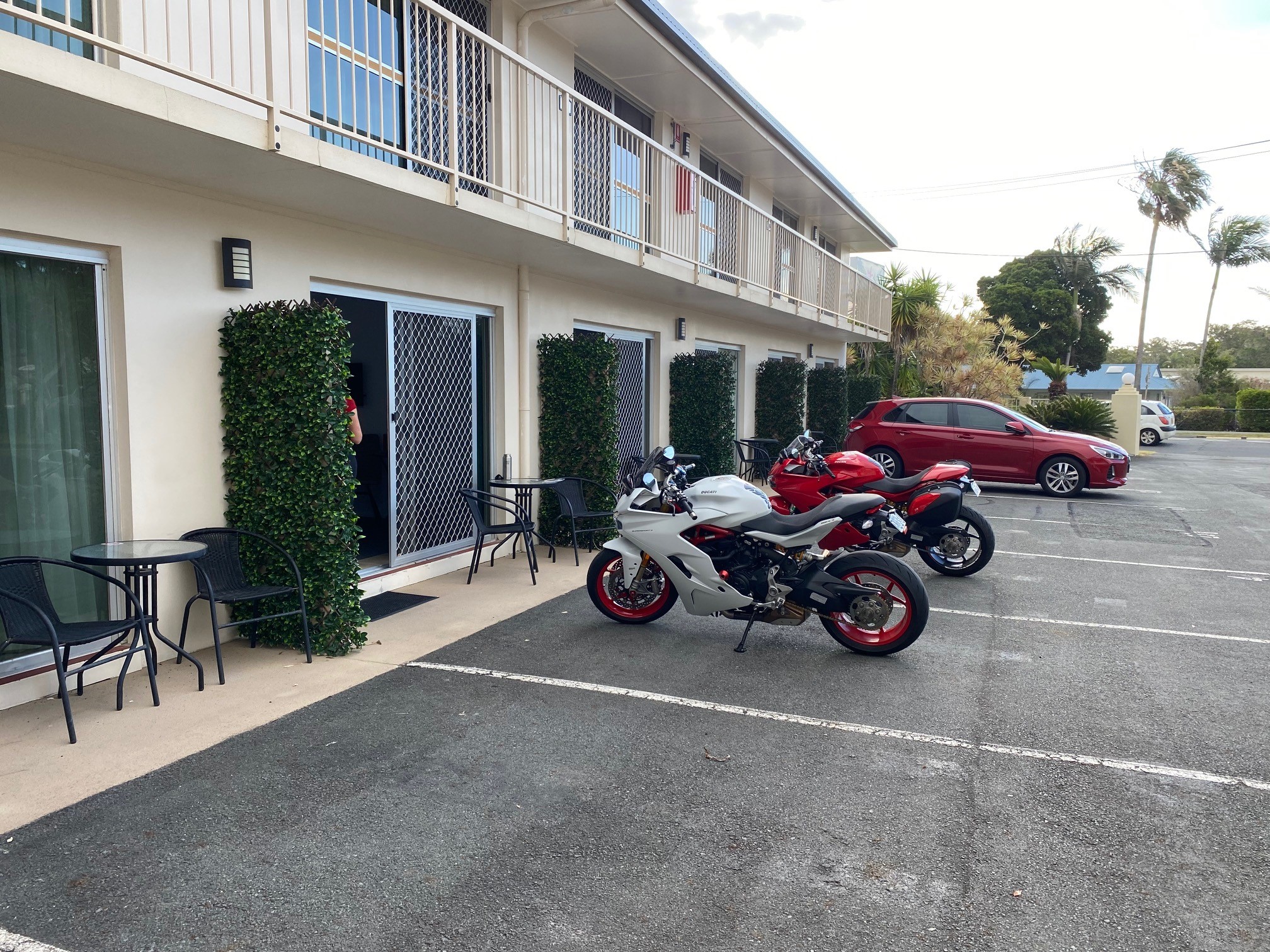 Cruise, Relax, and Connect - Pottsville Beach Motel